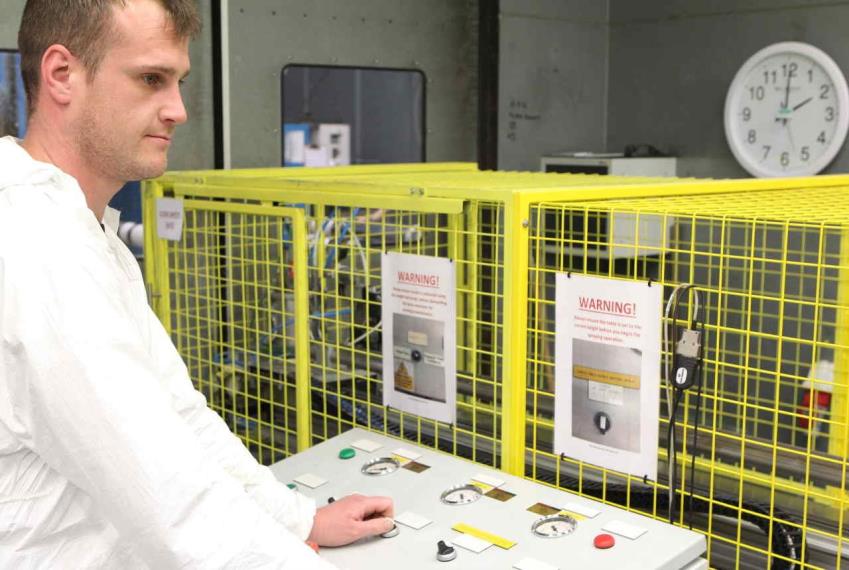 Robotic Paint Spraying | Amfin UK